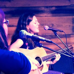 BIO/PRESS – Emily White